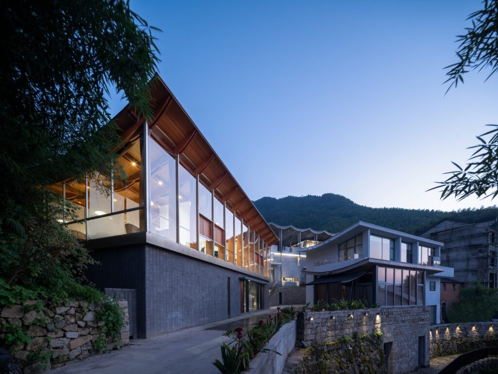 Reimagining the Roof: A Harmony of Nature and Architecture - structure