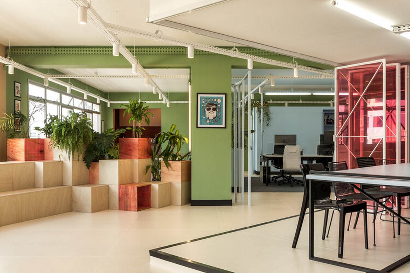 Revitalizing Workspaces The Transformation of Mad Creative Agency by Moca Arquitetura - structure